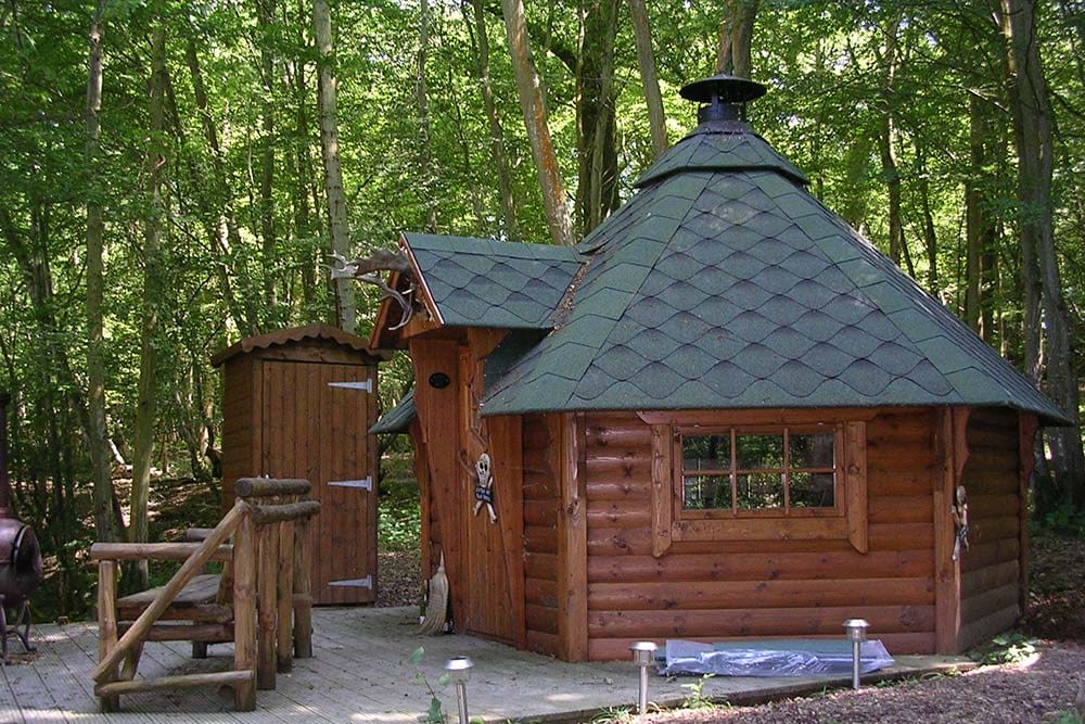 Medium Garden Lodge - Garden Exteriors