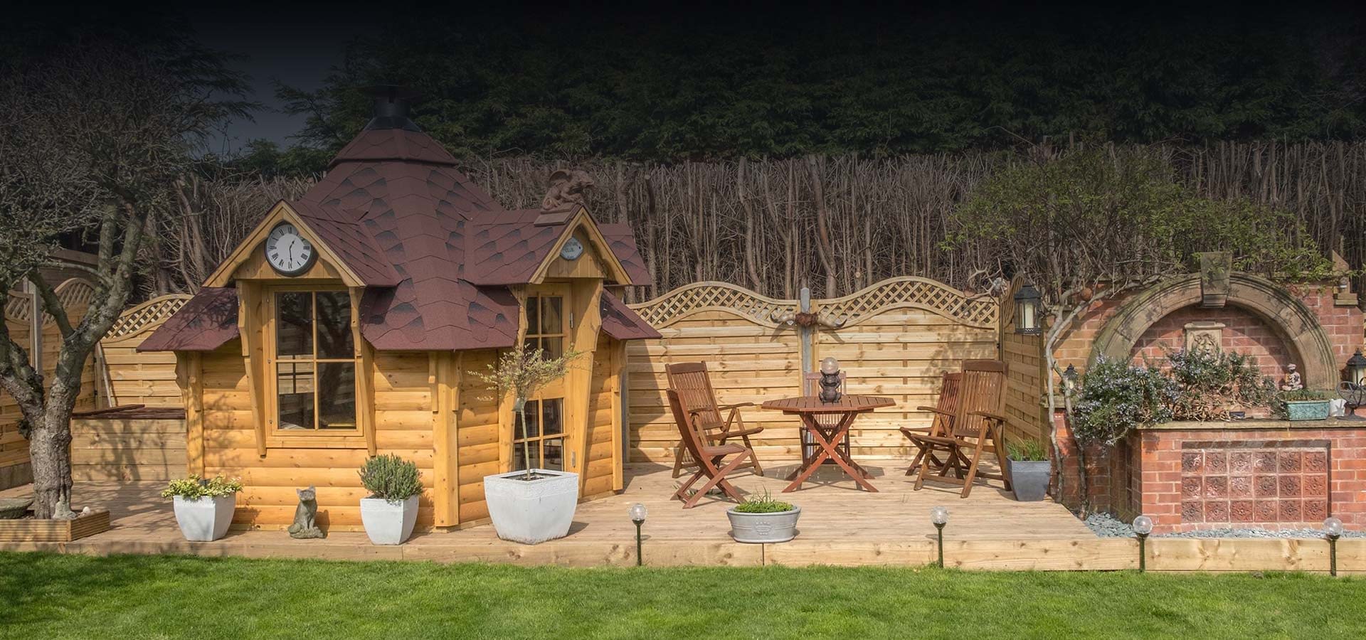 Authentic Garden Lodges and Rooms - Garden Exteriors