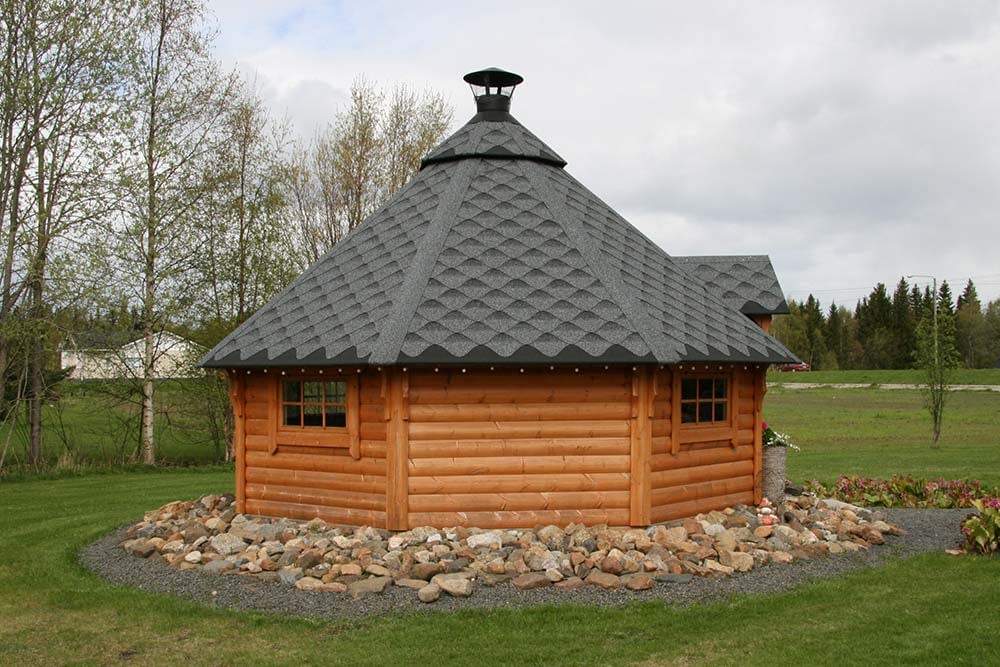 Large Garden Lodge - Garden Exteriors