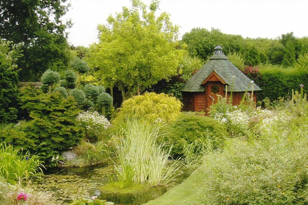Medium Garden Lodge - Garden Exteriors